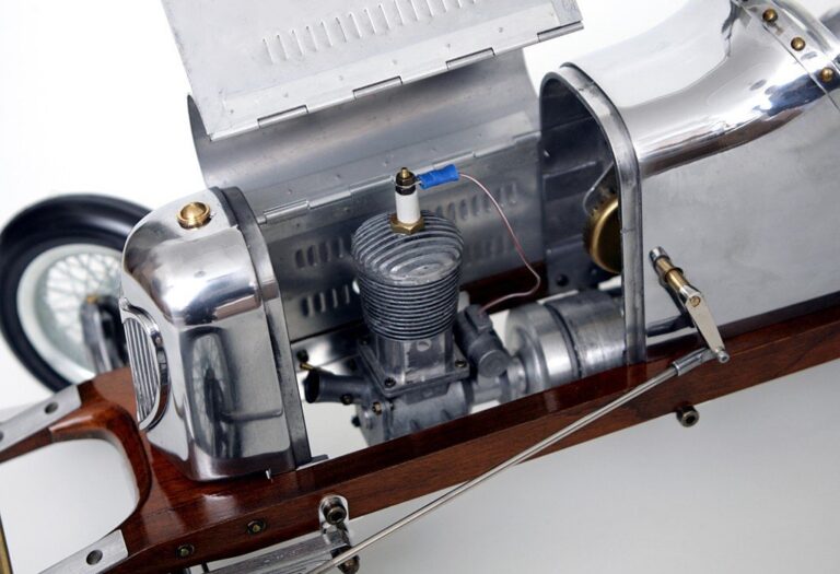 Bantam Midget - Replica Tether Car Model - The Classic Motor Hub
